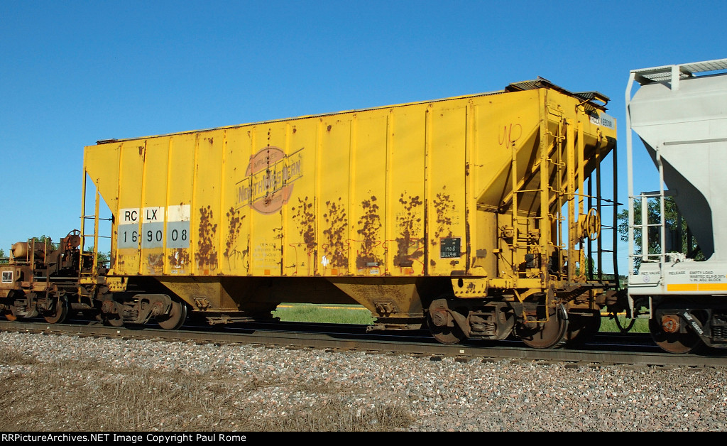 RCLX 169008, ex C&NW, westbound on the BNSF